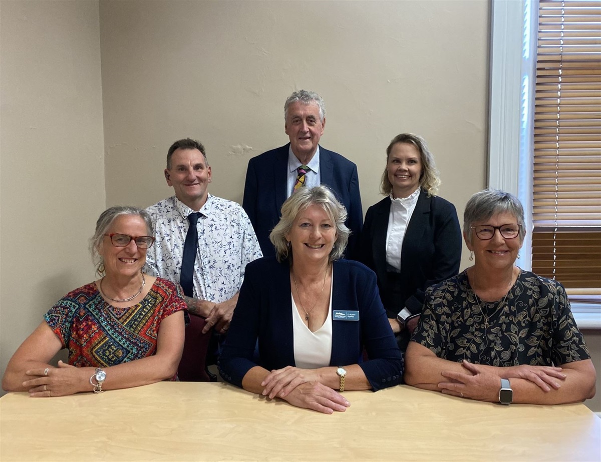 Council sets 2025 meeting dates, committee delegates